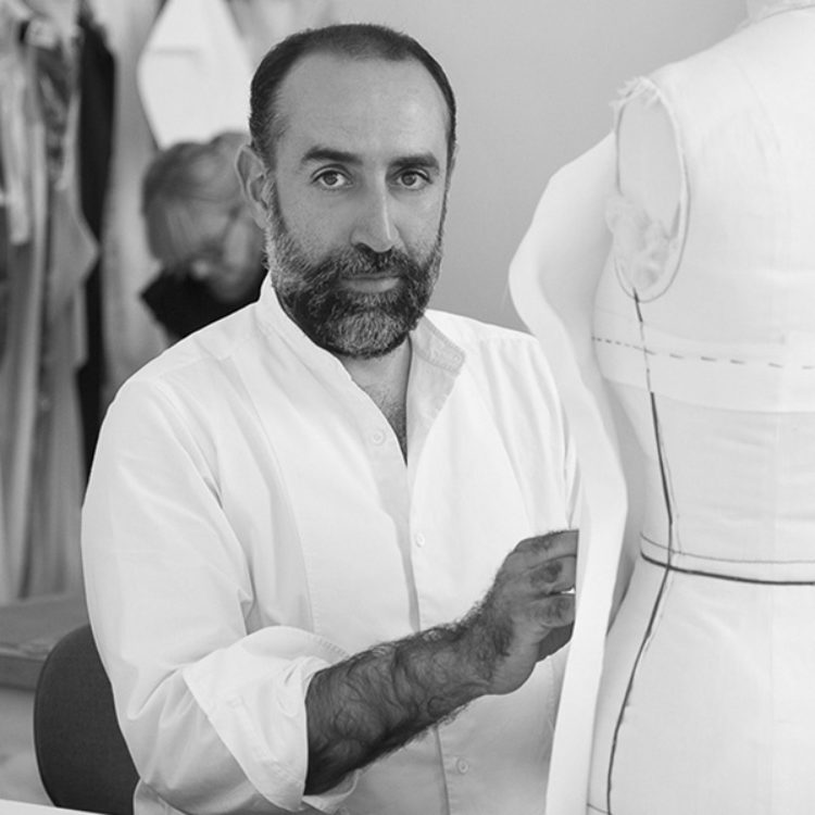 Fashion school in Paris: study fashion design, management and couture ...